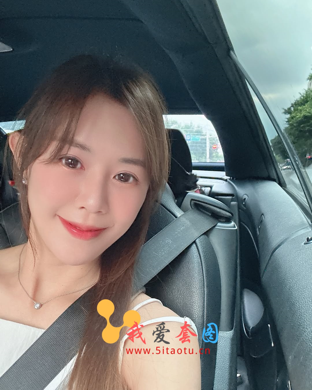 YG234-764P+18V-#中国 # 台湾 优雅成熟性感小资美女宝妈健身旅游休闲生活照套图T_【我要套图网】